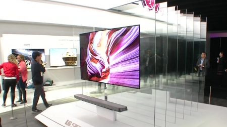 LG 벽지형 TV, '2017 CES 멋진 상품 14'에 선정