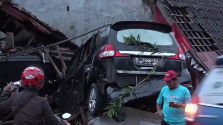 인니 쓰나미 사망자 222명으로 늘어...840여 명 부상